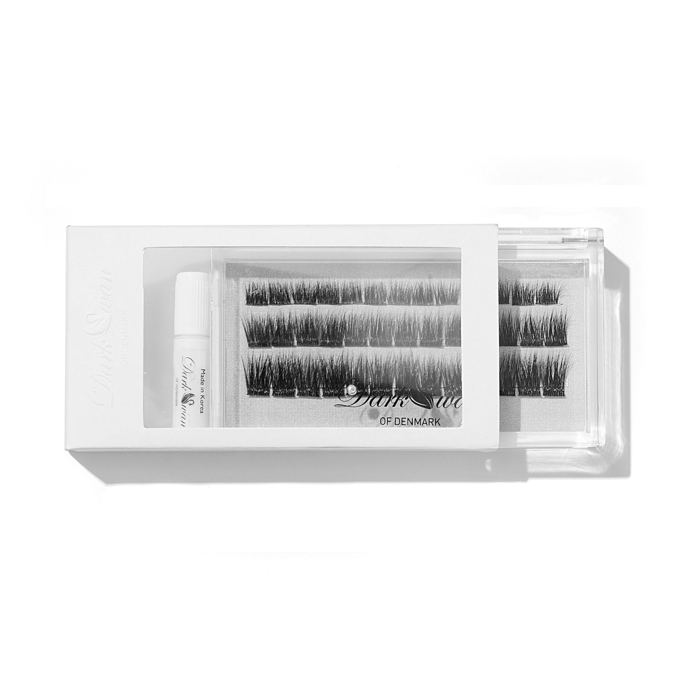 DIY eyelash extensions "Secret" cluster lashes | Dark Swan Of Denmark